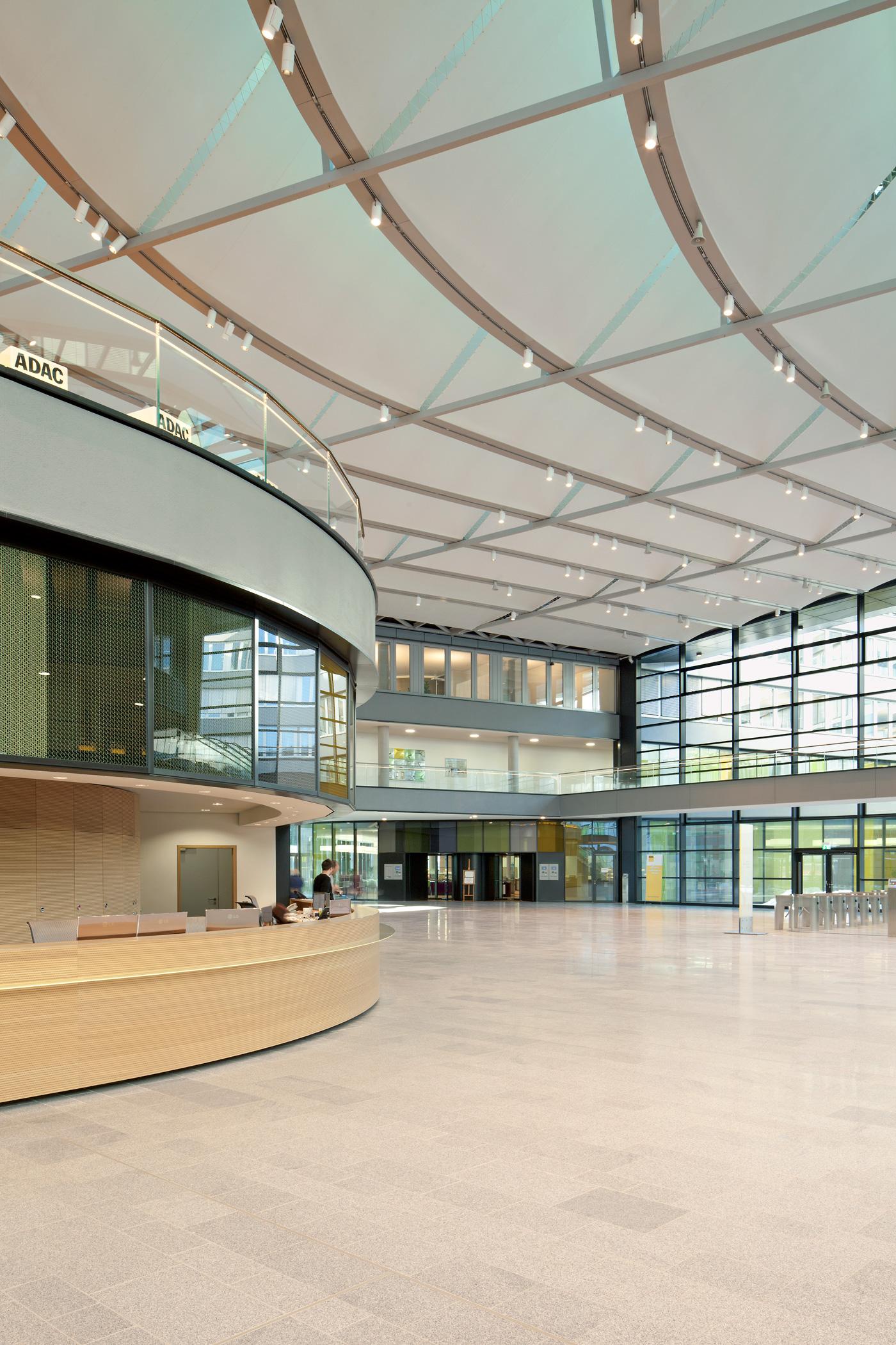 sauerbruch hutton - ADAC Headquarters